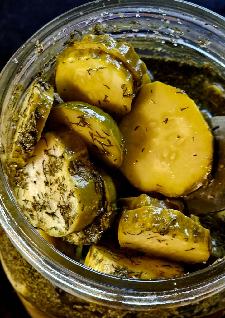 Quick Garlic Dill Pickles - Homemade on a Weeknight